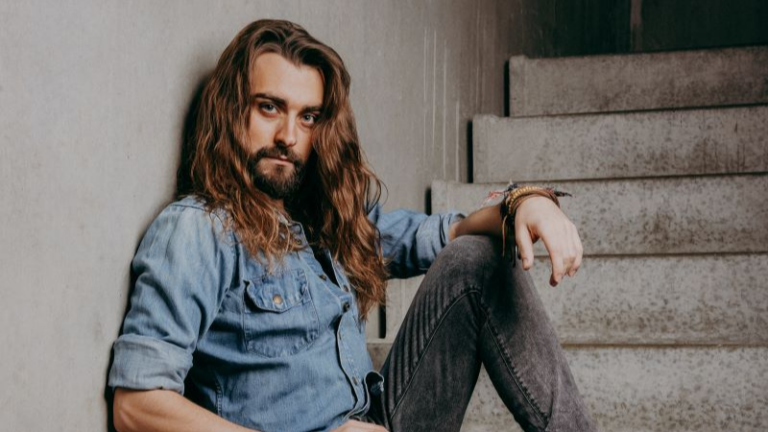 Video premiere: Michael Catton “Armageddon Again” - Roppongi Rocks